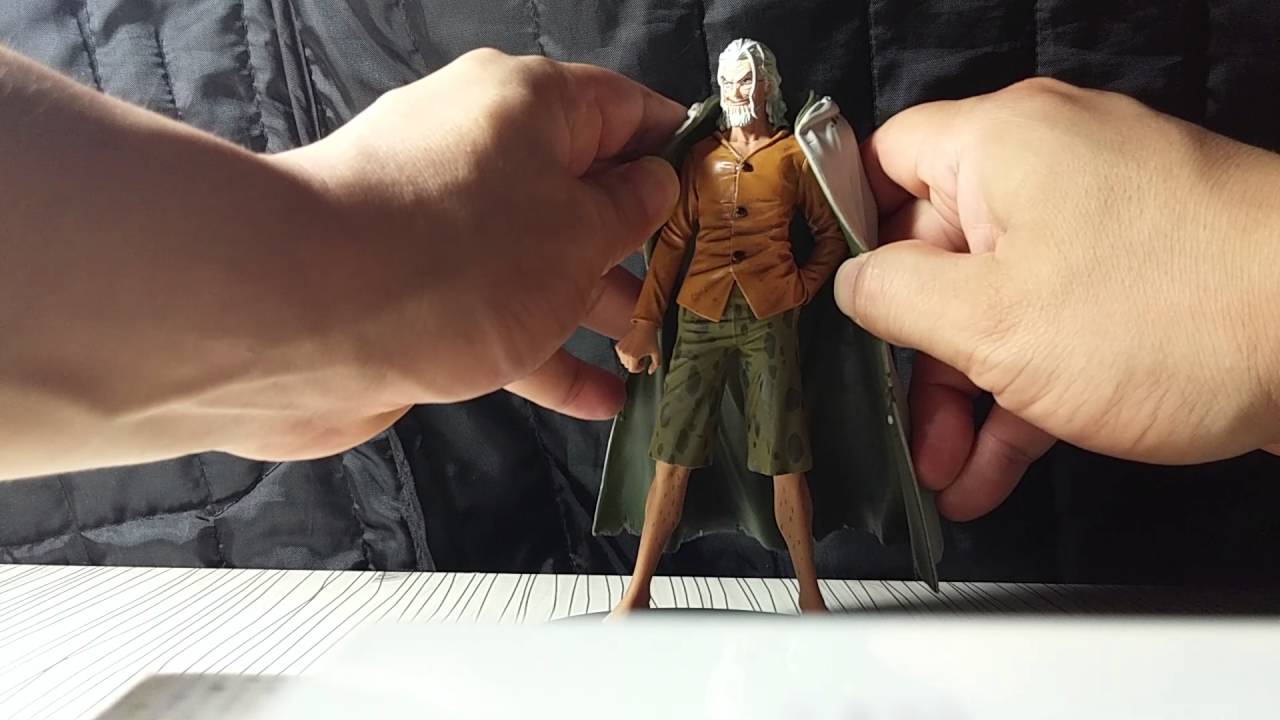 Rayleigh wear a cape funny take off one's clothes one-piece figure show ...