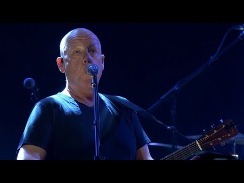 PIXIES - La La Love You (Live)