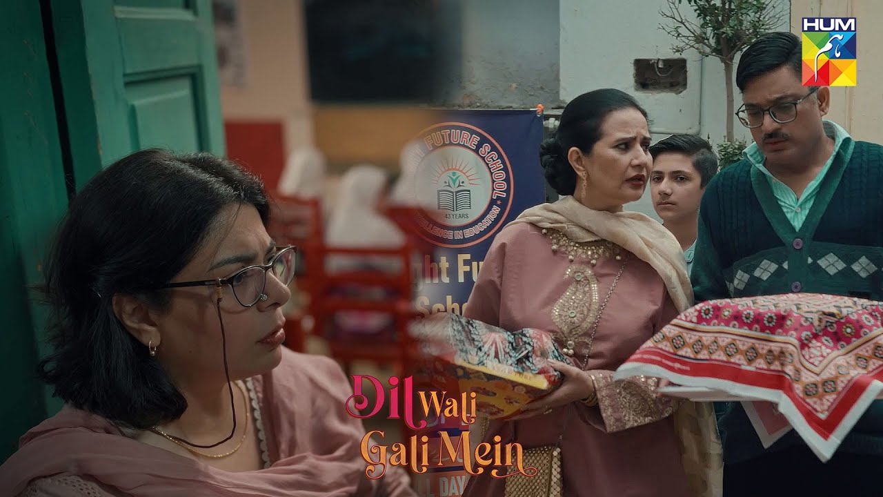 Dil Wali Gali Mein - Ep 03 - Best Scene 01 [ Sajal Ali & Hamza Sohail ...