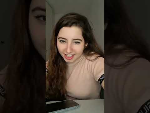 Periscope pretty girl live video broadcast 310