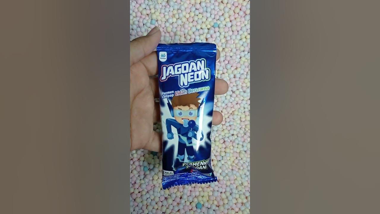 Mencari dan menemukan jajanan Permen Jagoan Neon di dalam kardus #jajanan #shorts - YouTube