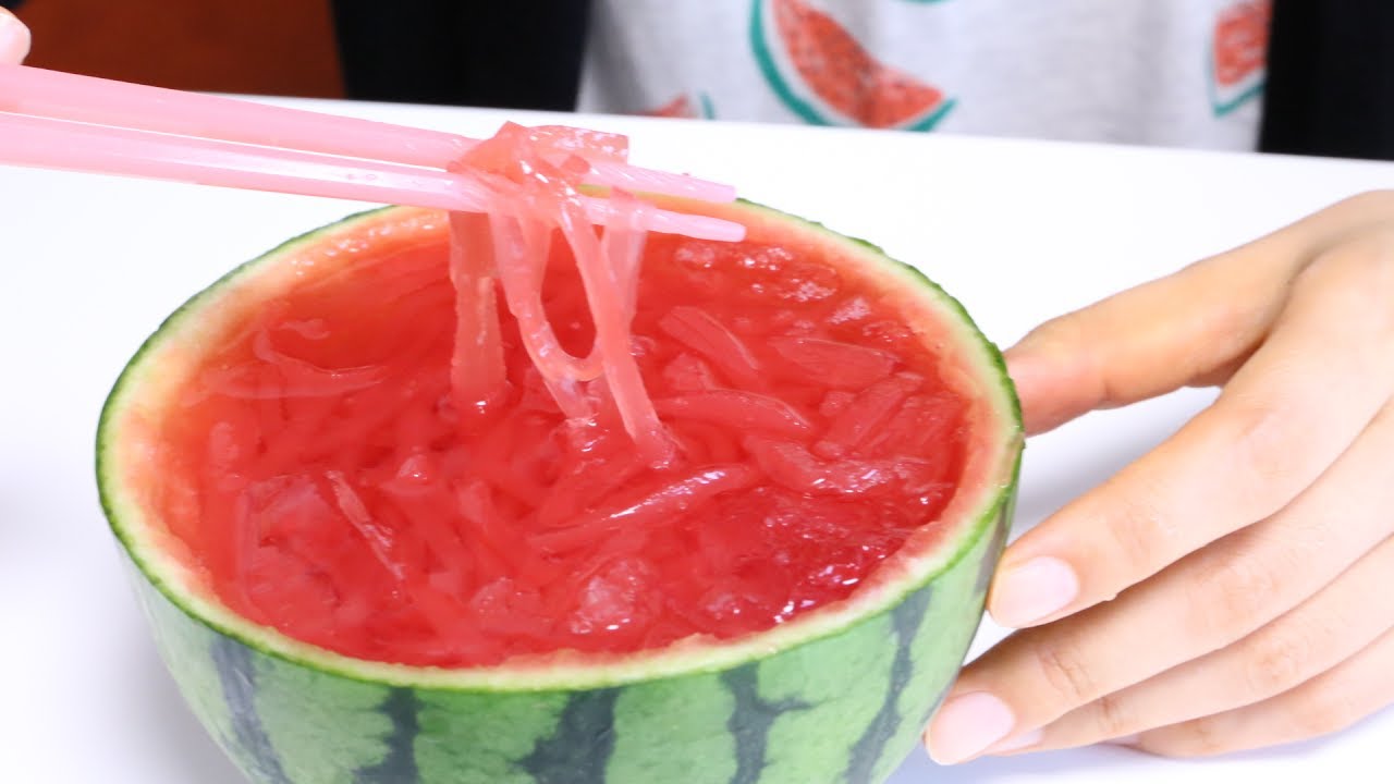 How to make Whole Watermelon Ramen Jelly - YouTube