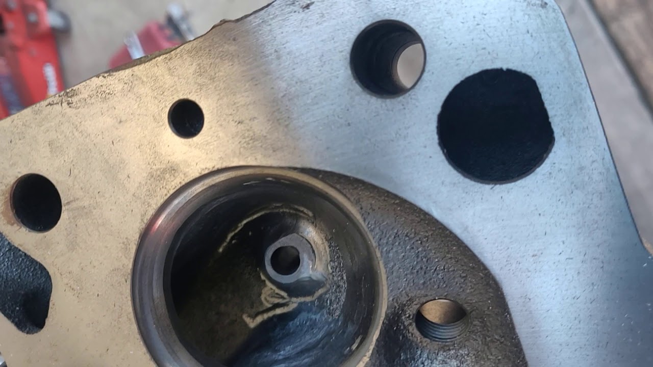 Head porting Back side of bowl right after short turn - YouTube