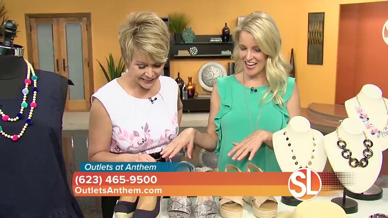 Outlets at Anthem: Give the gift of fashion for mom! - YouTube