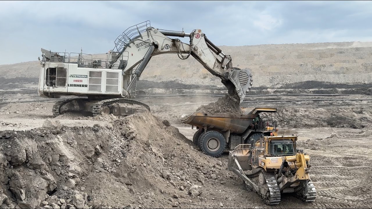 Mining Excavator Big diger Liebherr R 9350 - YouTube