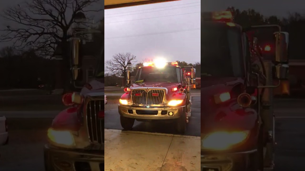 Federal Signal Navigator - YouTube