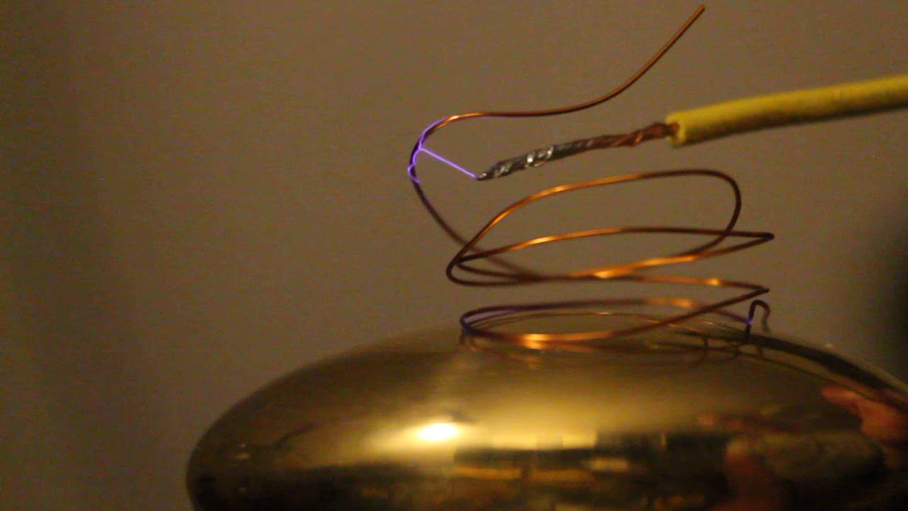 First footage of my home-made Tesla coil - YouTube