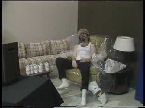 The Ghoul Channel 61 Cleveland AroBEERsize - YouTube