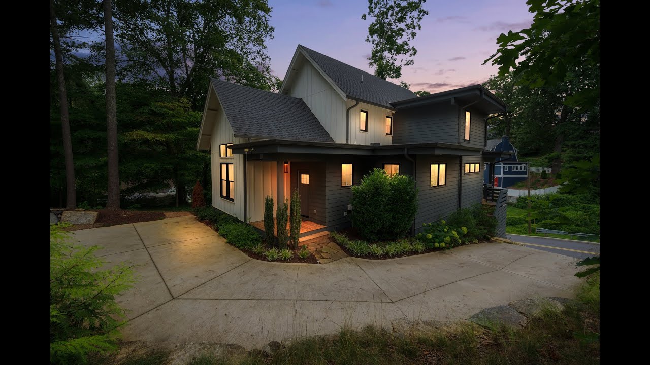Virtual Walkthrough - 23 Caledonia Road, Asheville, NC 28803 - YouTube