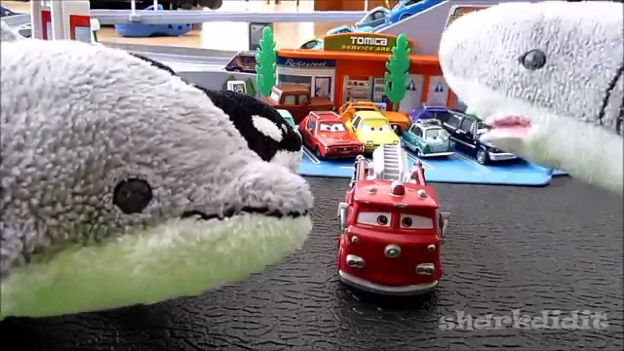 Shark Reviews Red (Cars) - YouTube