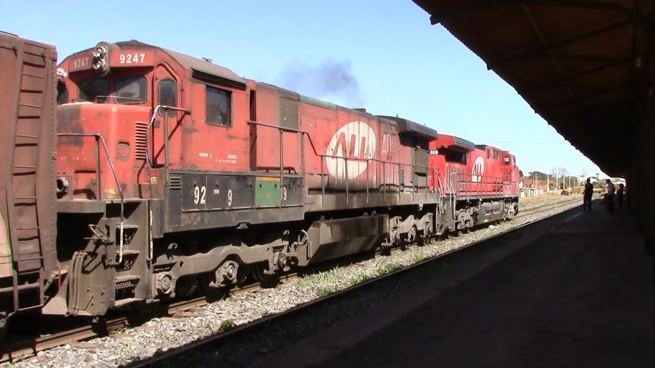 Mixed freight train in Brazil! GE dash-8 locomotive! - YouTube