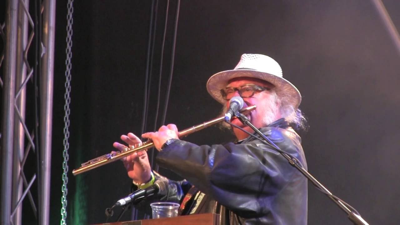 Focus "Focus ( instrumental )" - Cambridge Rock Festival 2016 - YouTube