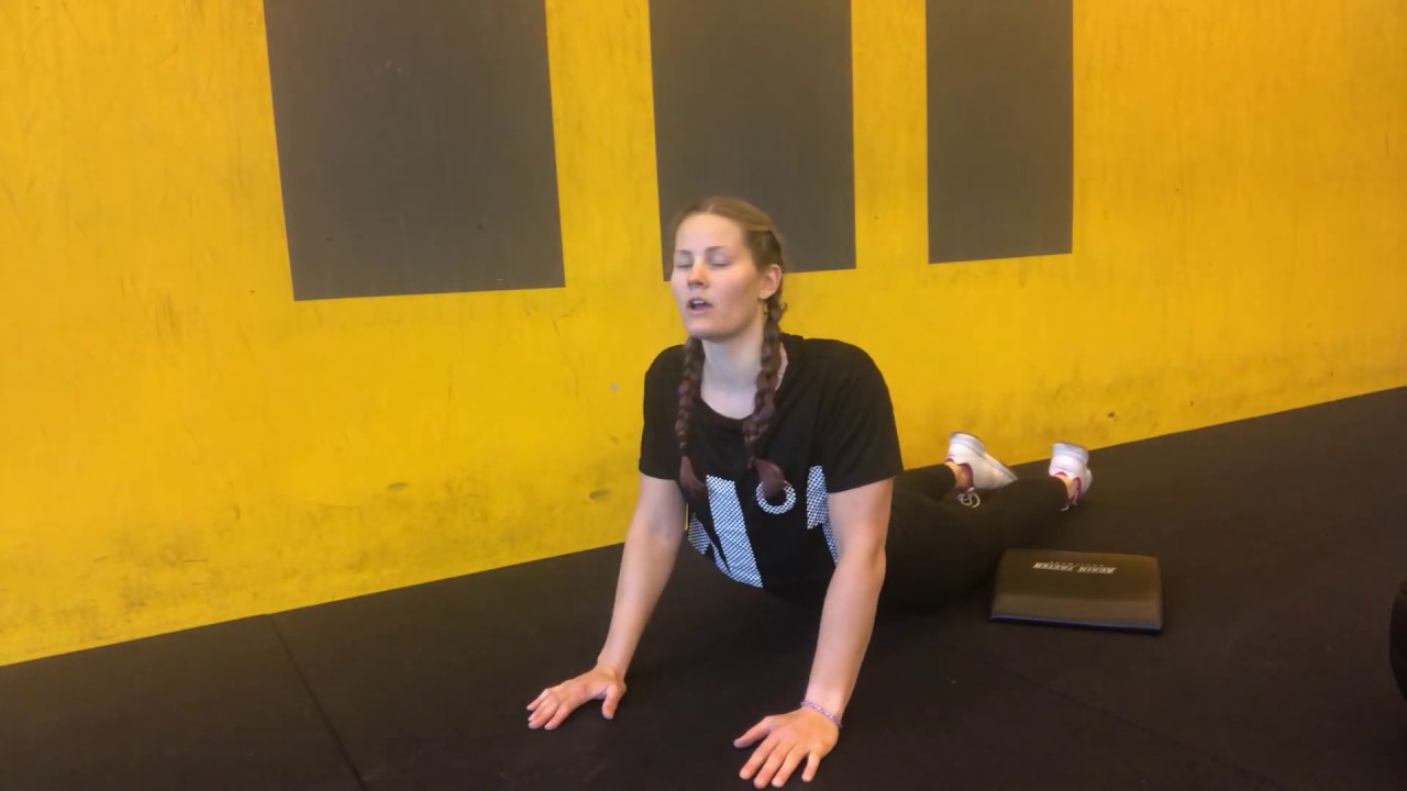 Cobra Stretch - YouTube