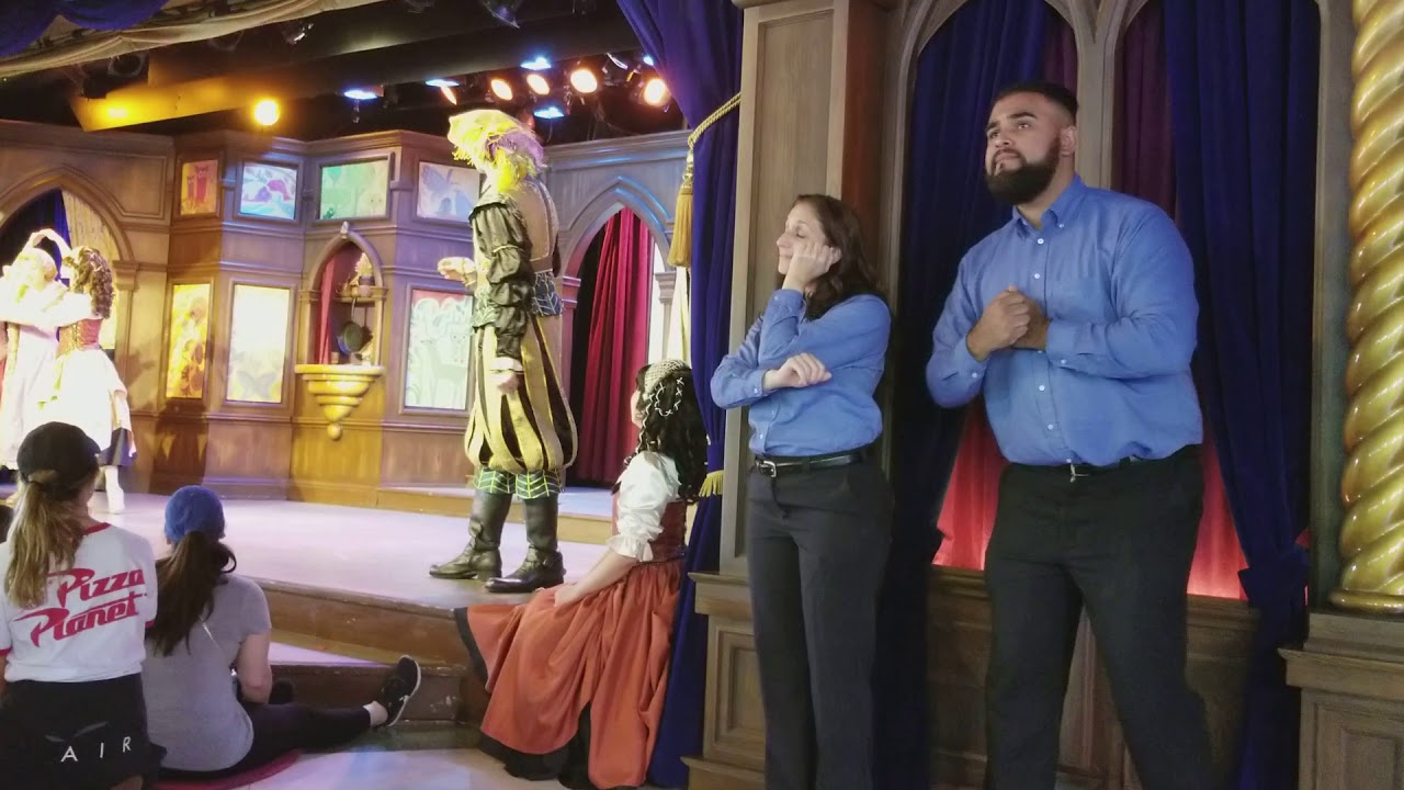 sign language interpreters at Disneyland - YouTube