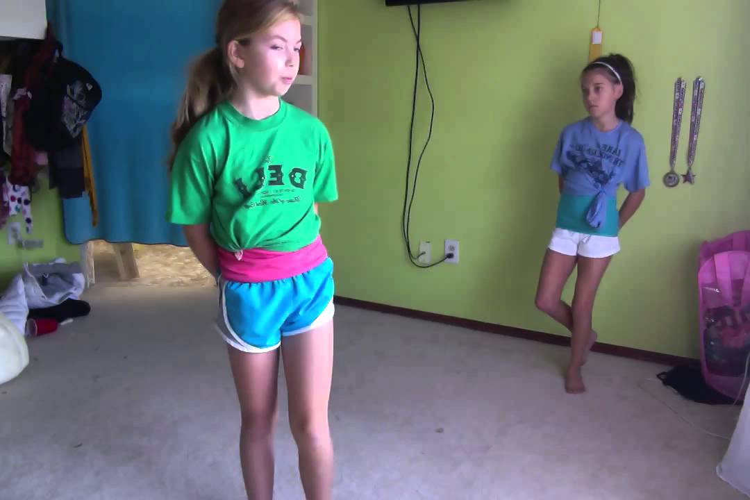 how to do a heel stretch - YouTube