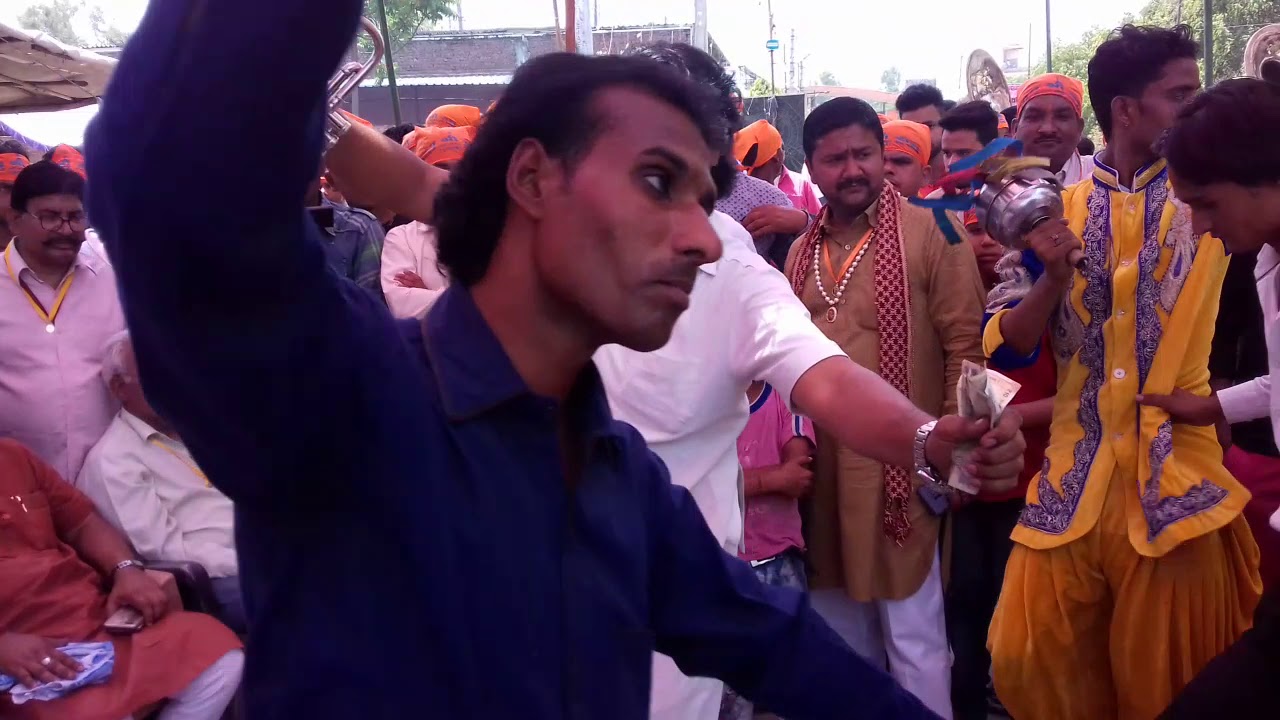 Mohit band Kachchi Sadak wala sarvat Road Muzaffarnagar UP - YouTube