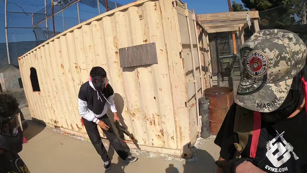 Group of friends playing airsoft - YouTube