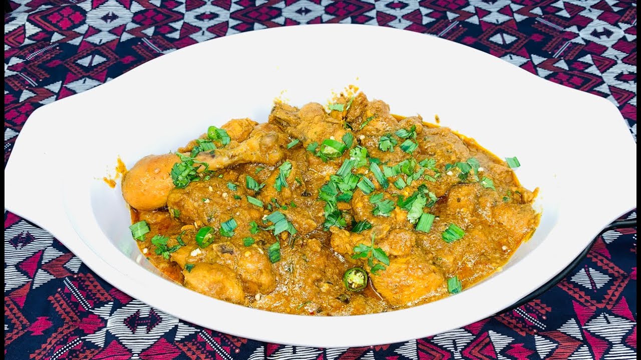Madrasi Chicken Curry Recipe by Farah's cooking | Madrasi Chicken Handi ...