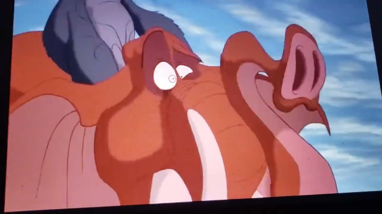Tantor Rams Dick Dastardly (Scoob!) - YouTube