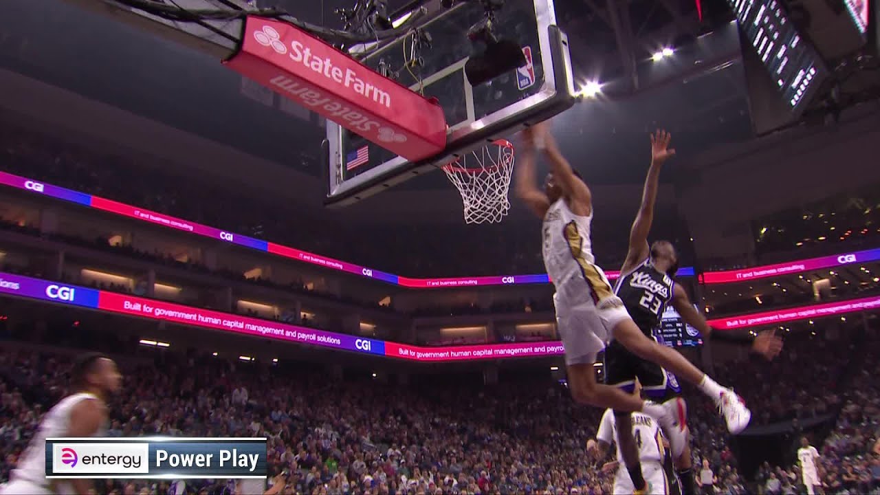 CJ McCollum OFF THE BACKBOARD to Trey Murphy !!! - YouTube