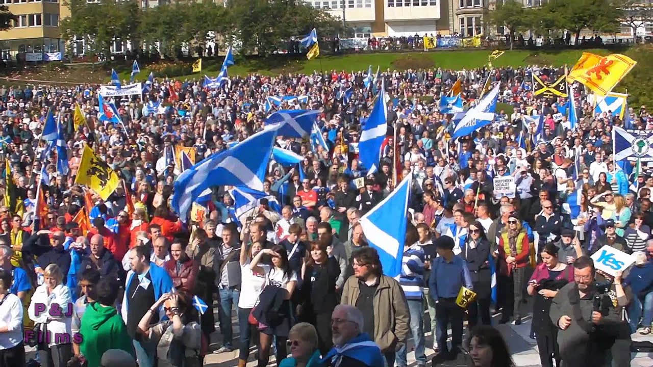 Caledonia Live Performance at Independence Rally Edinburgh Scotland ...