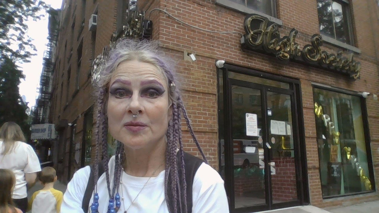 NYC: High Society Weed Shop Shut Down For Being Illegal - YouTube