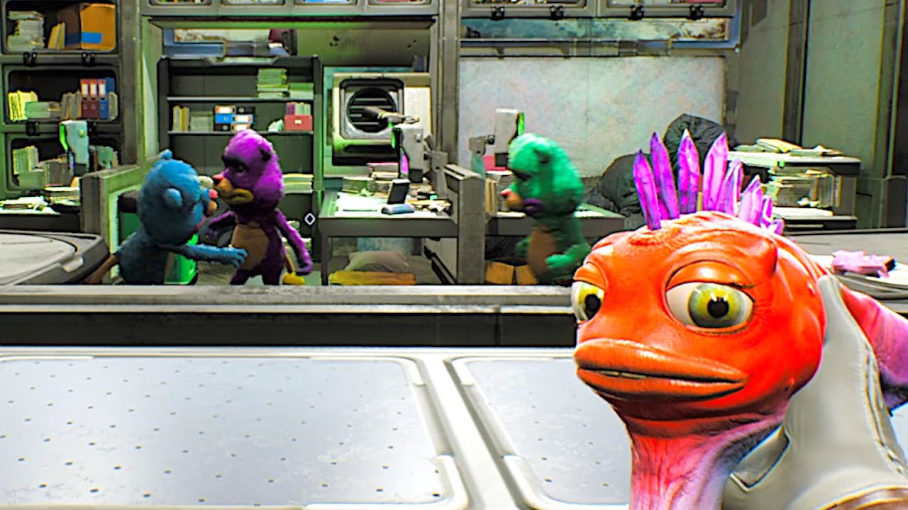 Sweezy Makes The Chimpunks Kiss Each other - High On life - YouTube