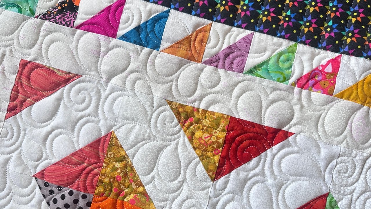 Finishing the Friendship Quilt - piano key border with "Plume" center ...