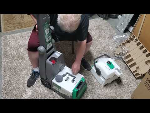 BISSELL BG10 OPEN BOX deep cleaner - YouTube
