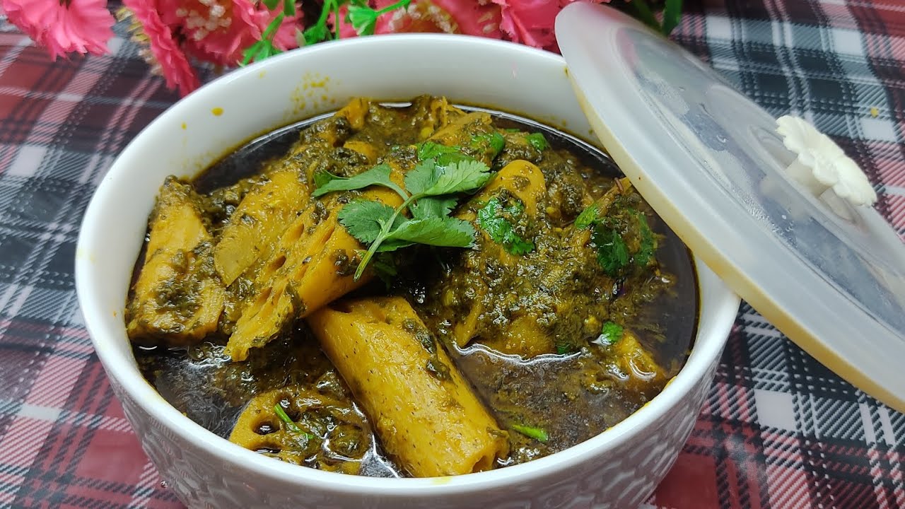 Kashmiri style NADRU PALAK recipe😋|Spinach and lotus stem curry|Heachiv ...
