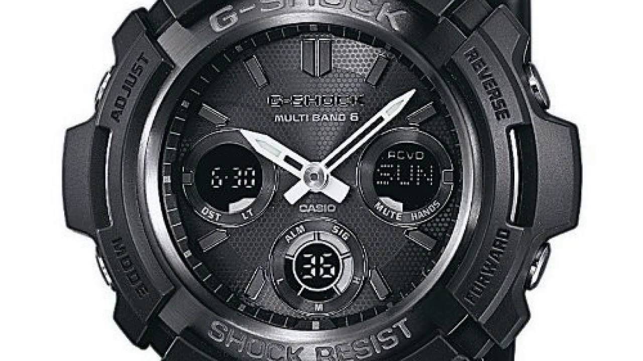 Casio AWG-M100B-1AER - Montre-en-main.fr - YouTube