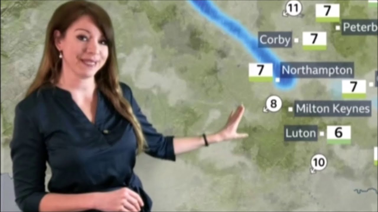 Elizabeth Rizzini march 2021 Bbc weather wearing tight black top with ...