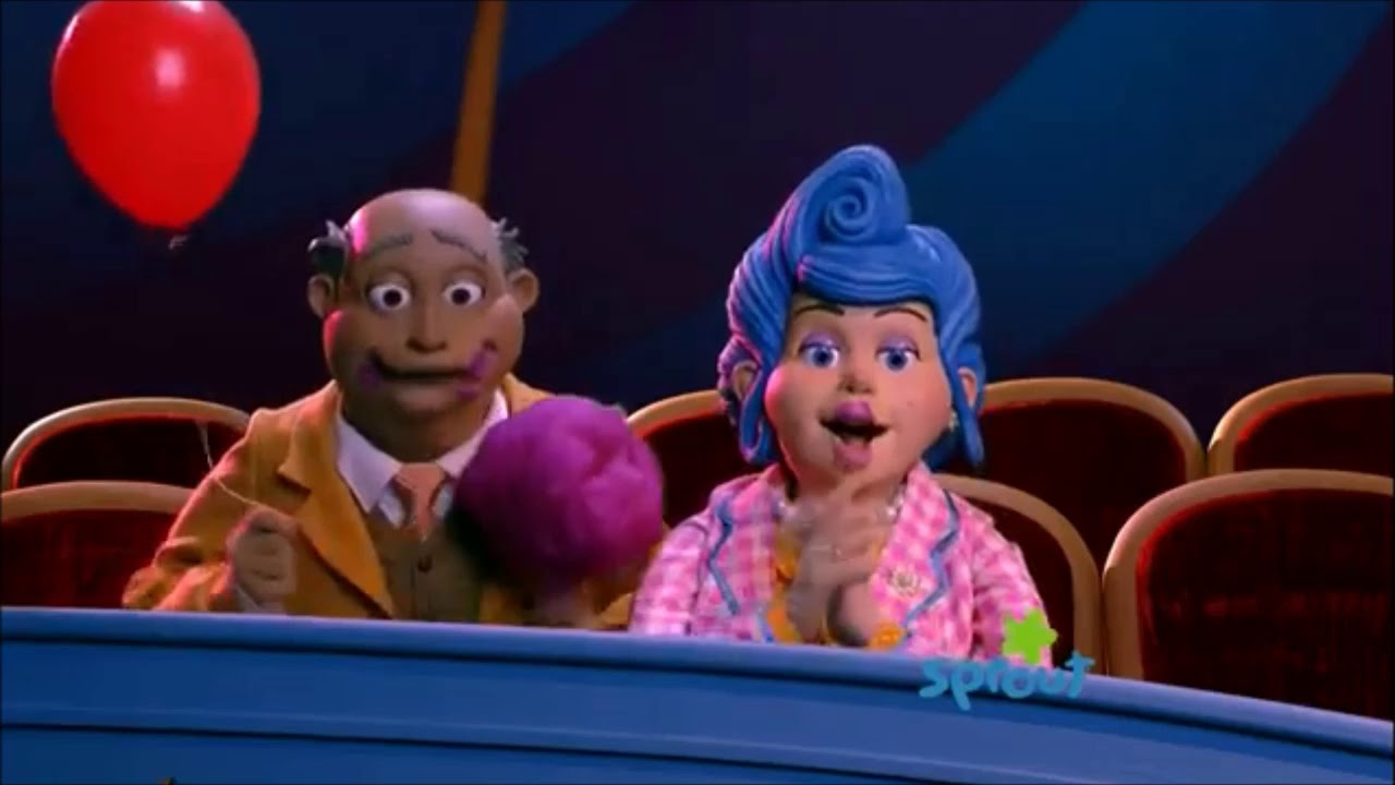 Volectro's Reaction - Robbie Rotten Riding Zebra! - YouTube