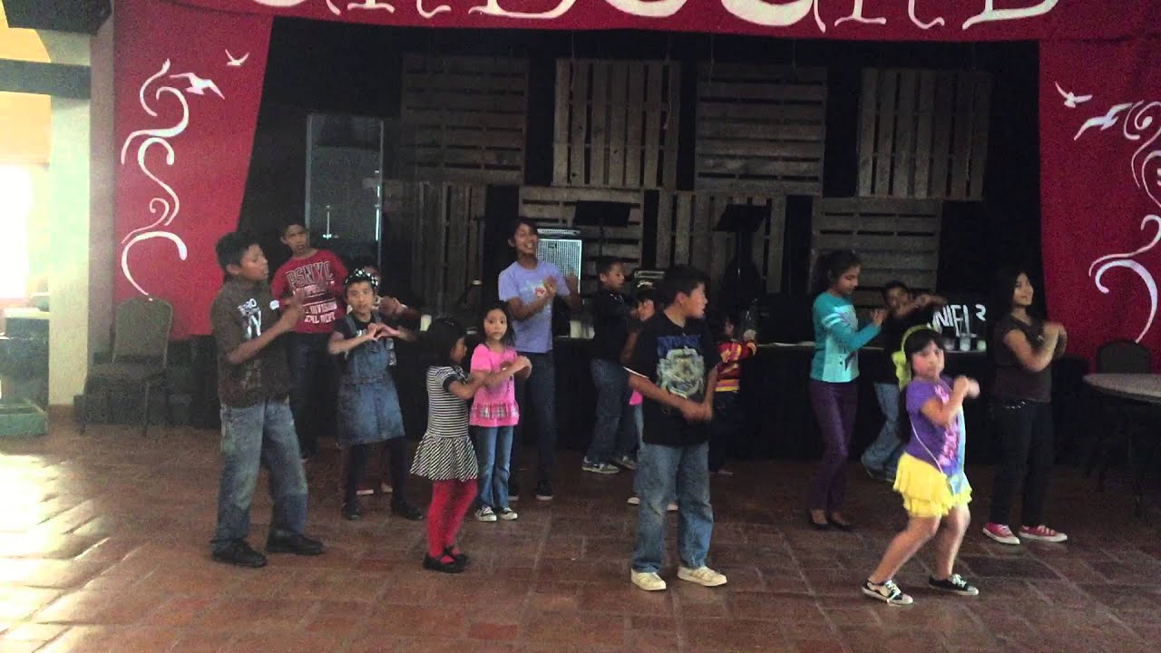 Kids song and dance - Tijuana Mexico - YouTube