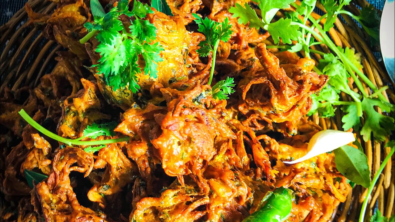 Lockdown special | onion pakoda | very easy and simple recipe - YouTube