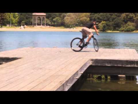 Phixed Bikes - fixie fixed gear skid in tight space - YouTube
