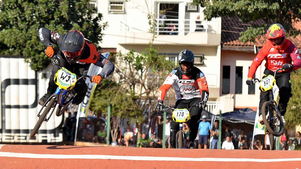 Campeonato Brasileiro de BMX Racing em Americana - the best of 2018 ...