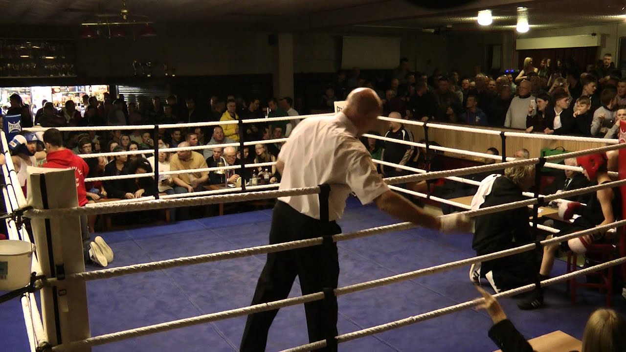 Dominic Smith (Micky's Athletic Boxing Club) v Dylan Riley (Hylton ...