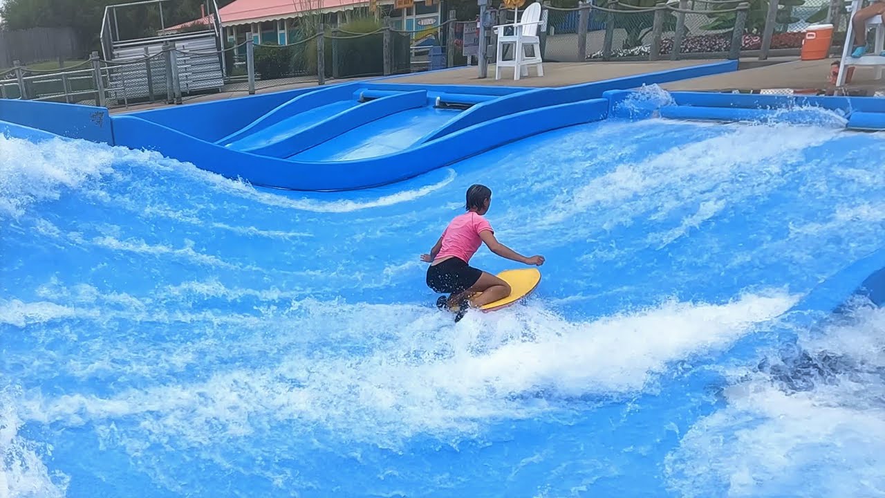 flowrider - Katie -1 at Soak City, Kings Island - YouTube