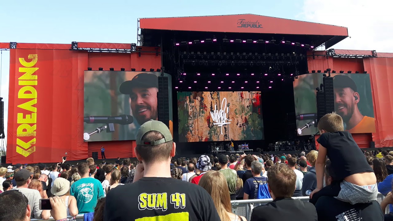 Reading Festival 2018: Mike Shinoda's heart-wrenching speech - YouTube