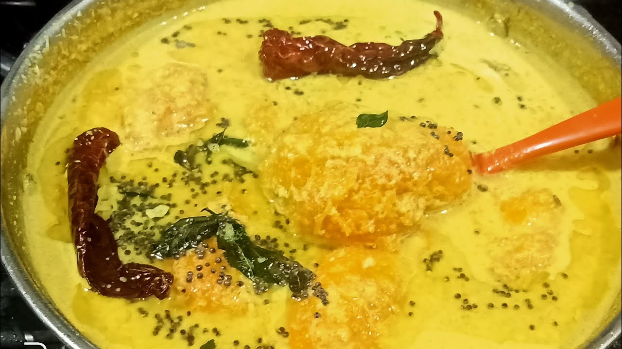 HOW TO MAKE MANGO CURRY | KERALA TRADITIONAL RECIPE 😋 - YouTube