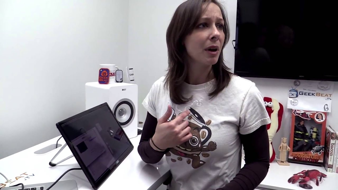 Geek Beat Archives Review AOC E1759fwu 17 Inch USB Monitor - YouTube