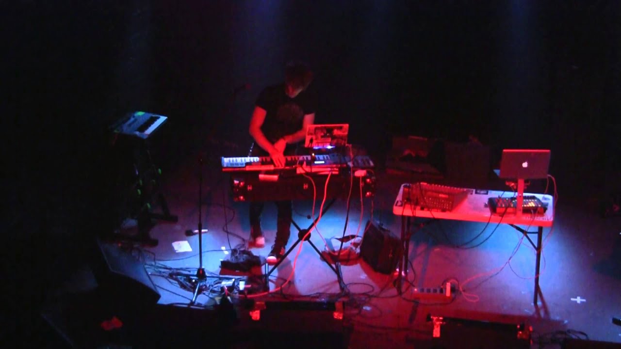 brian botkiller - live at Launchpad - March. 2013 - YouTube