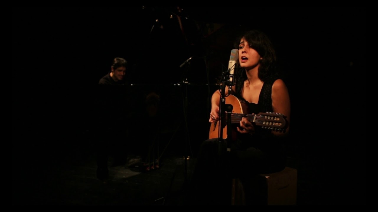 Leylican- Özlem Bulut & Amir Ahmadi - YouTube