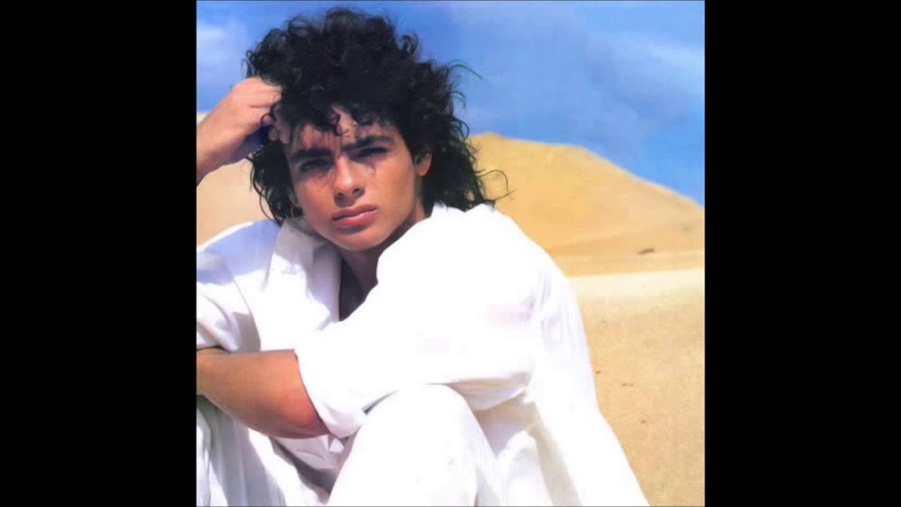 Robby Draco Rosa- Chuva fina - YouTube