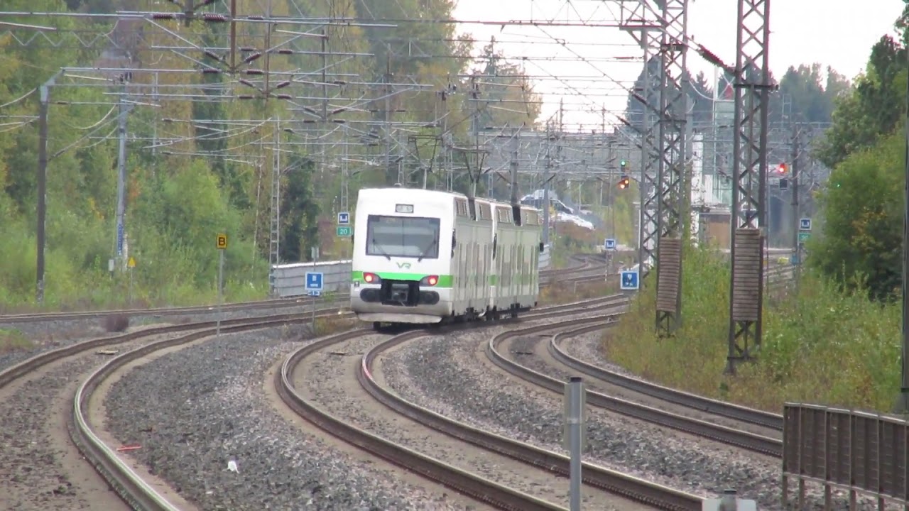 Z-juna 9848 ohittaa Rekolan poikkeavaa raidetta | Z train 9848 passes ...