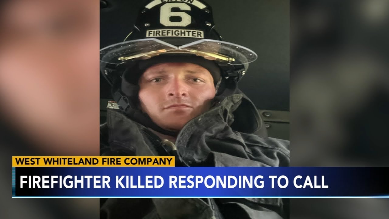 Firefighter killed in crash while responding to call - YouTube