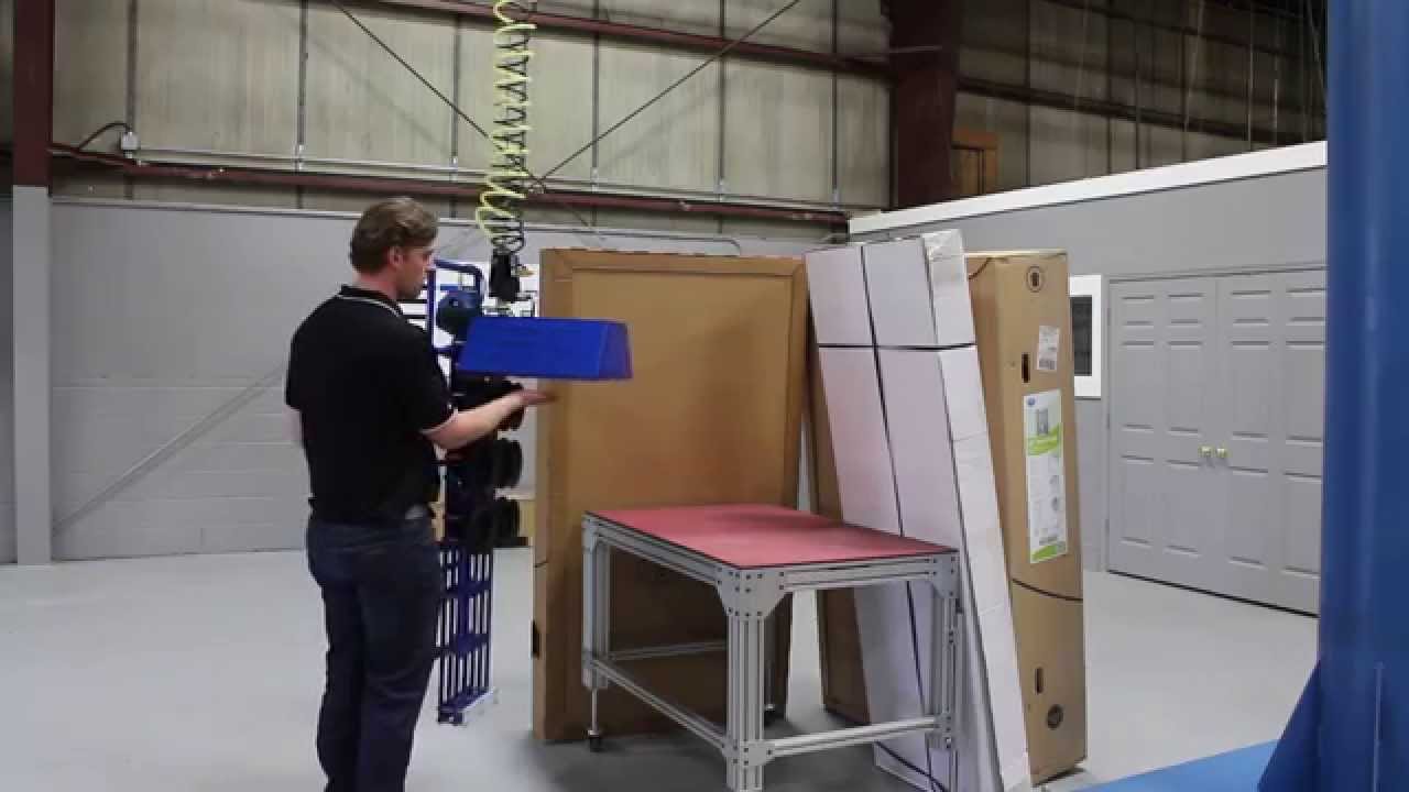 Side Box Gripper with Force Sensing Handle - YouTube