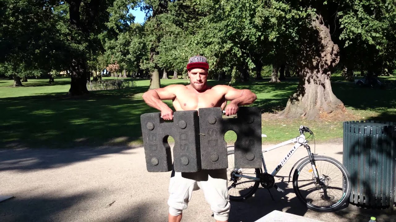 Hezi israeli fitness model street workout - YouTube