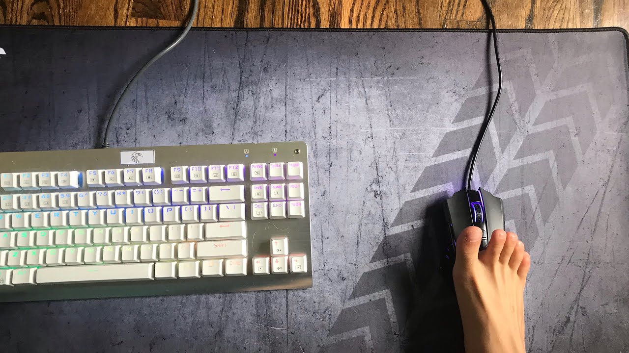 Foot mouse!!!!! - YouTube